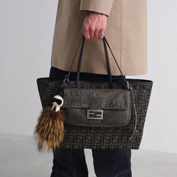 Fendi Medium Roll Ff Zucca Shopper